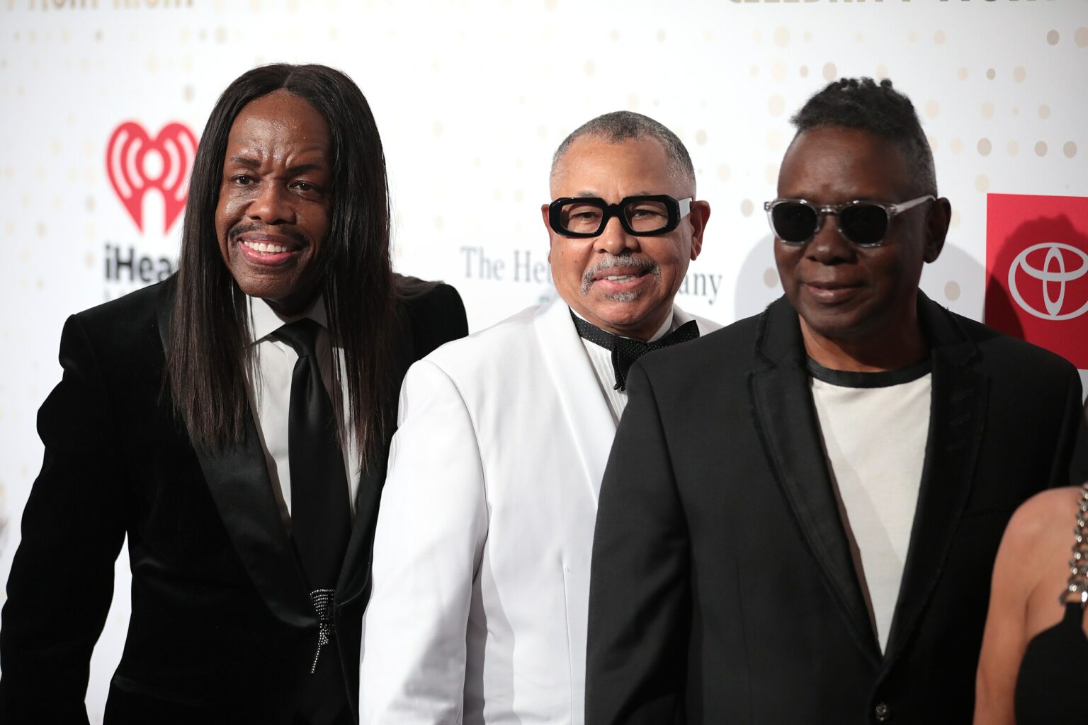 Guitarist for 'Earth, Wind, and Fire' Sheldon Reynolds Dead at Age 63 ...